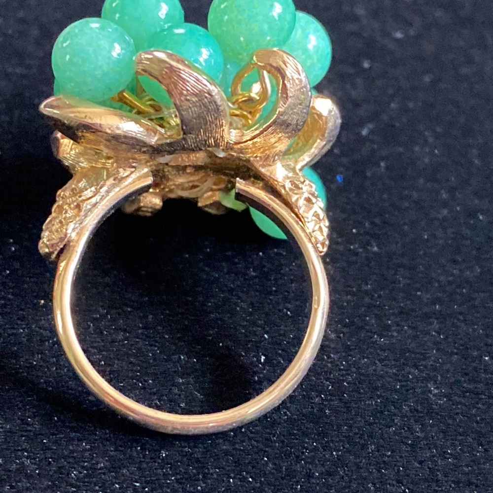 Rare Vintage Boucher Jade Cluster Cocktail Ring - Gem